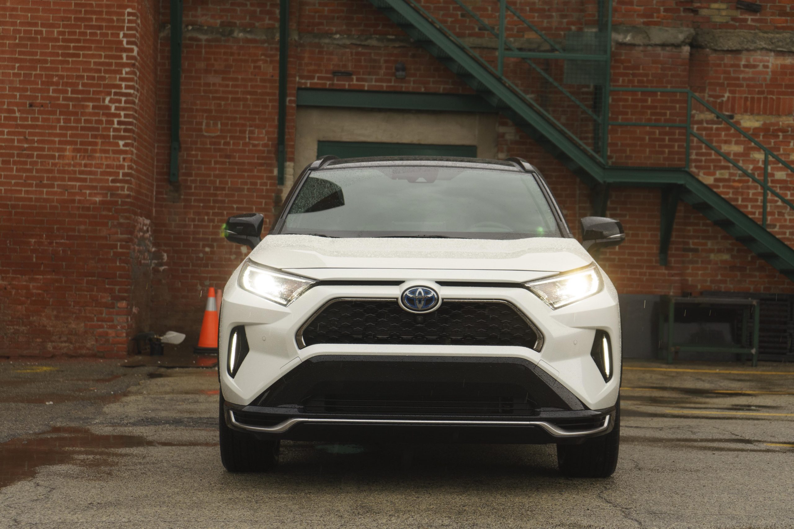 Review: 2021 Toyota RAV4 Prime - CanadaMotorJobs