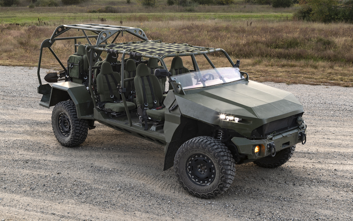 Un GMC Hummer EV version militaire - CanadaMotorJobs.com