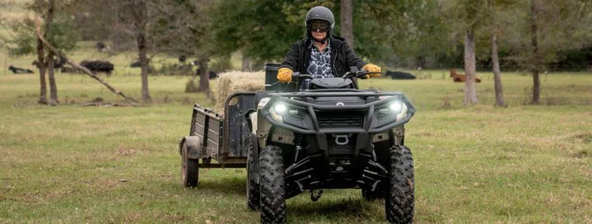 Can-Am dévoile l’Outlander Électrique 2026 - CanadaMotorJobs.com